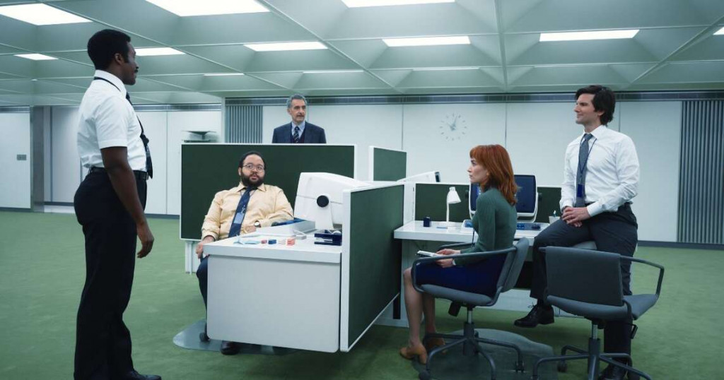 Iconic Scenes: American Psycho - Business Card Scene - Big Picture Film ...