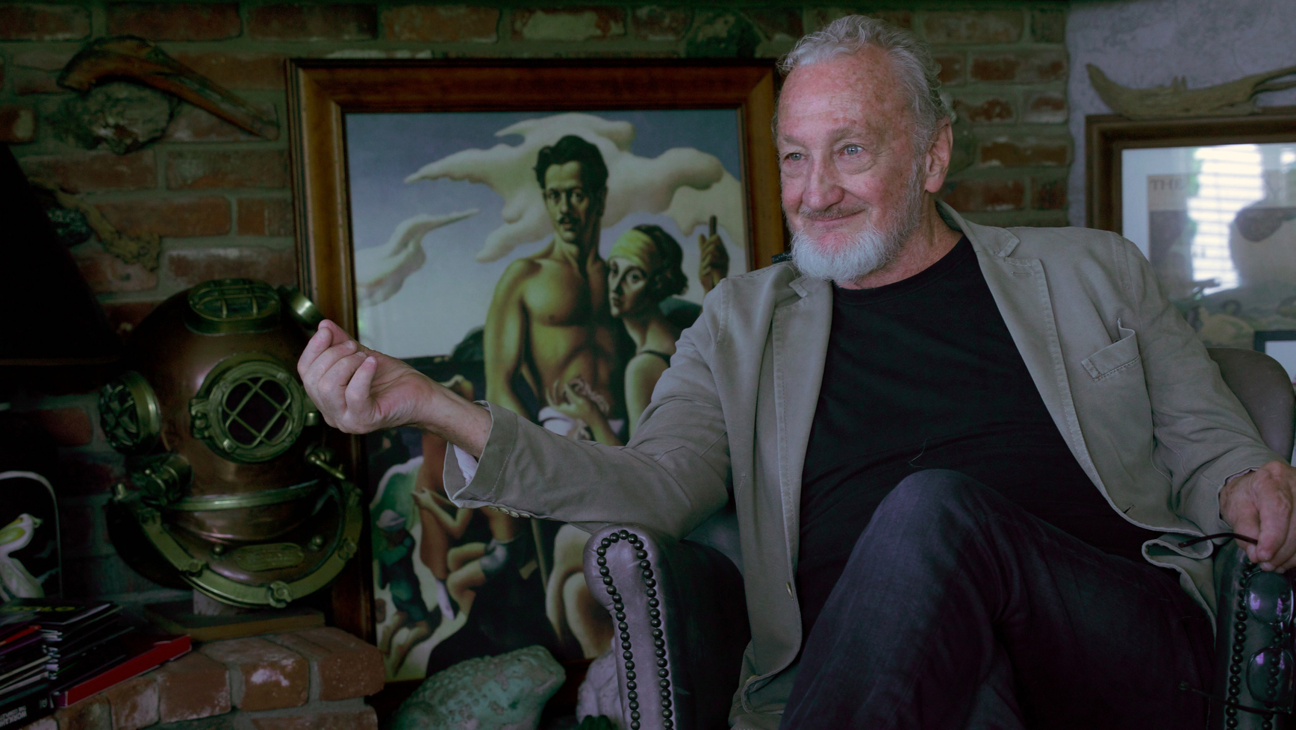 Review: Hollywood Dreams and Nightmares: The Robert Englund Story - Big ...